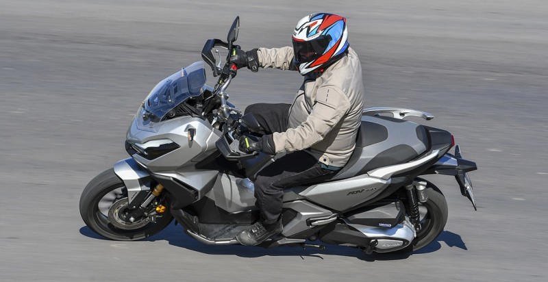 Analizamos la Honda X-ADV 350, la aventura urbana que necesitas sobre ...